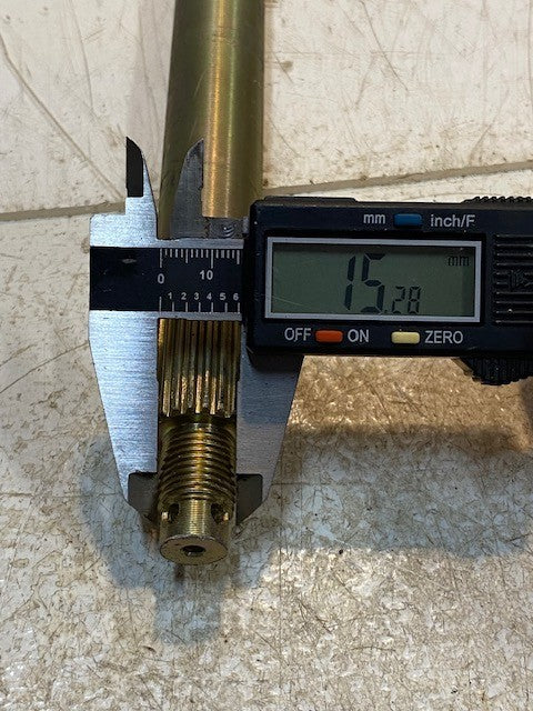 Heavy Duty Differential Rear Axle Shaft 28-1/4 Inches Long 23-Spline 2 ...